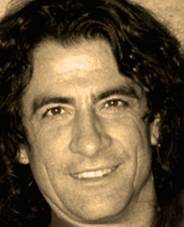 The Story of Entrepreneur & Author Gavin Mills – The Writing Train ...